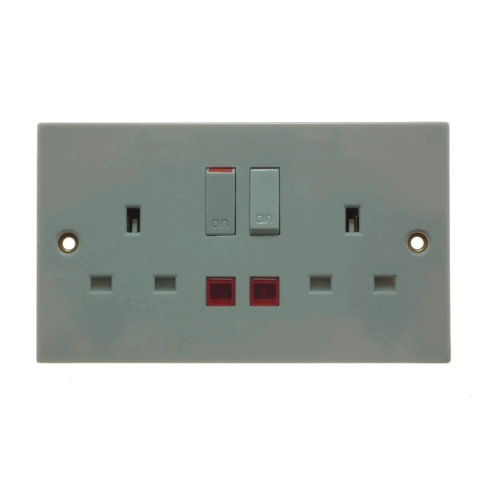 13A 2G SWITCHED SOCKET C/W NEON – Inishowen Co-Op