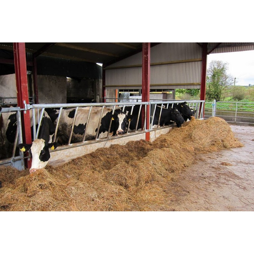 Cattle Feed Barrier (14ft 9"-15ft10")hinges extra – InishowenCo-Op